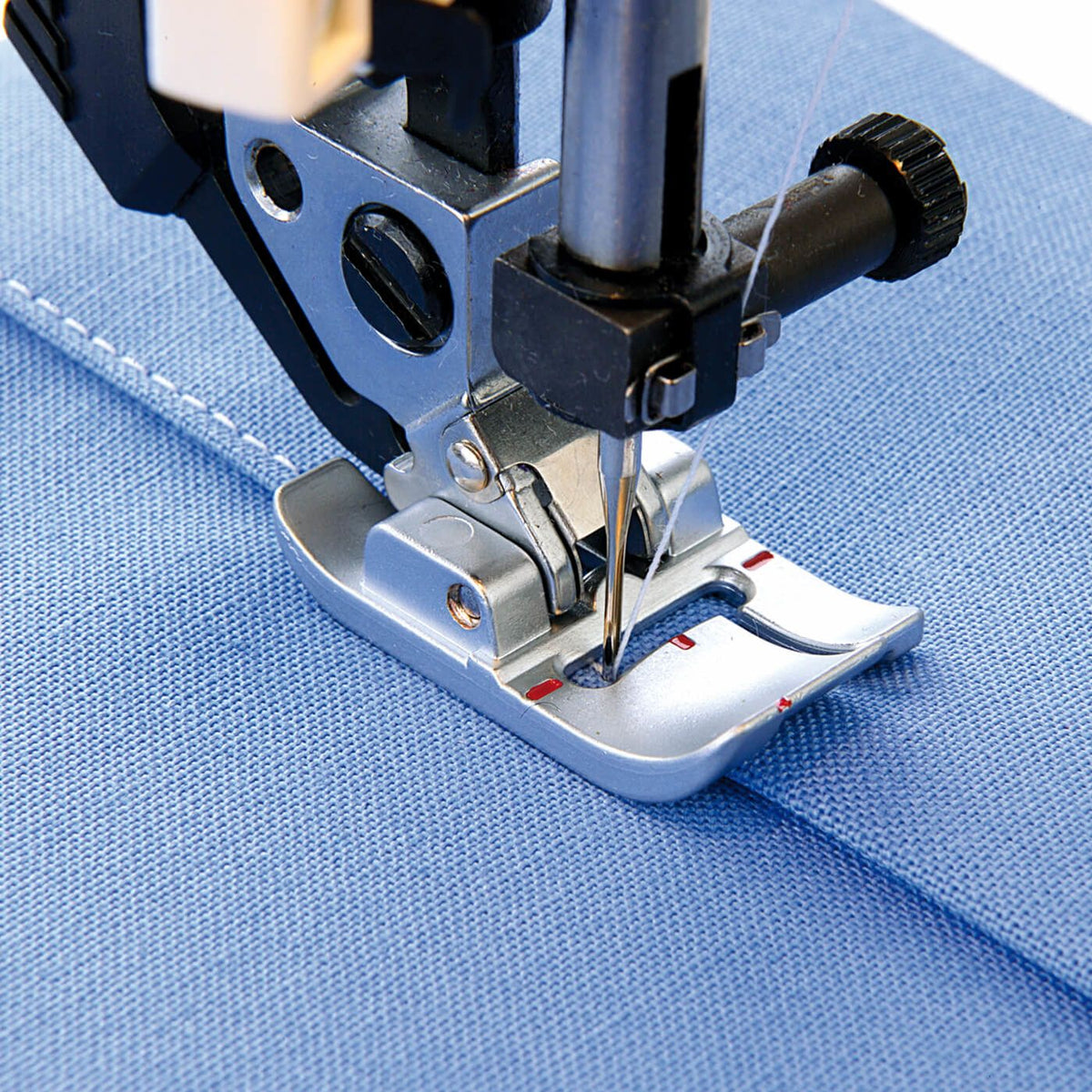 Bi-Level Topstitch Foot for IDT™ System — Poppy Quilt N Sew